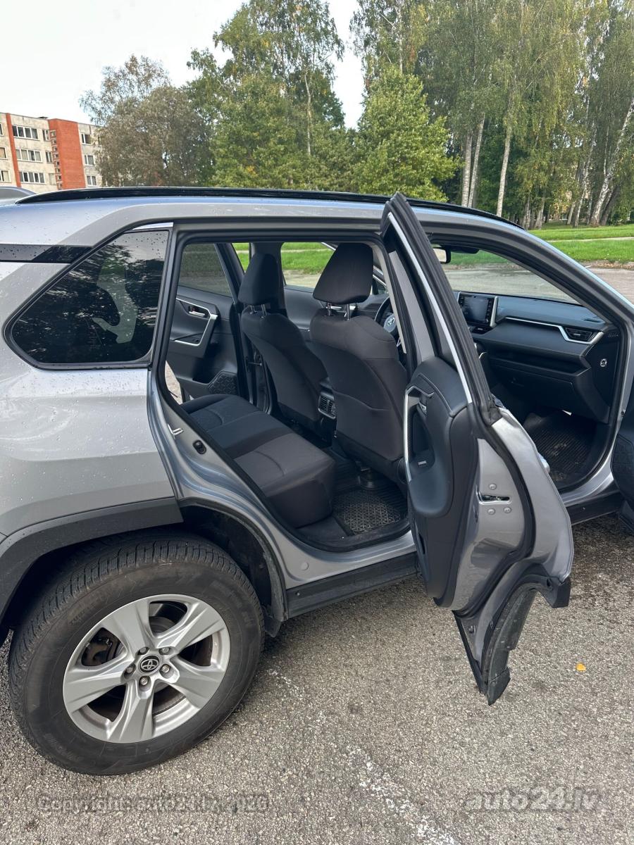 Toyota RAV4 2020 Aizkraukle, ar dzinēja tilpumu 2.00 L un nobraukumu 108 tūkst. km par 23300 €, foto 10 vietnē AUTOMOTO.COM.LV