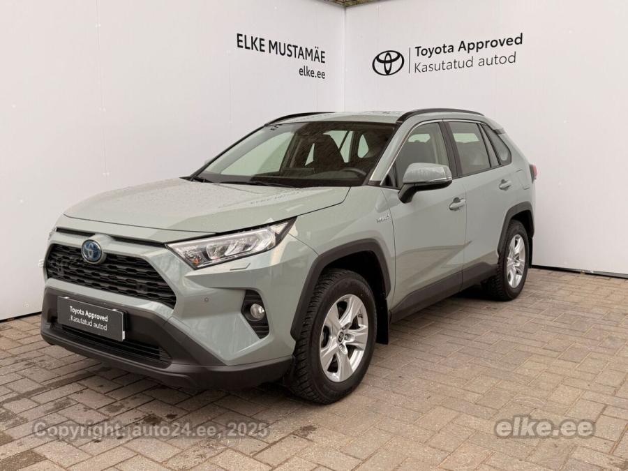 Toyota RAV4 2021 in Tallinn, with an engine capacity of 2.49 L and mileage of 54 thousand km for 27995 €, photo 1 on AUTOMOTO.COM.LV