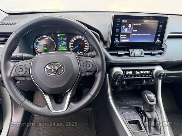 Toyota RAV4 2021 Tallina, ar dzinēja tilpumu 2.49 L un nobraukumu 54 tūkst. km par 27995 €, foto 9 vietnē AUTOMOTO.COM.LV