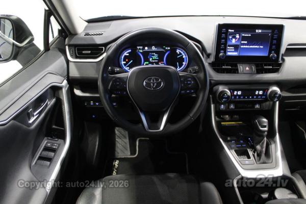 Toyota RAV4 2021 Tallina, ar dzinēja tilpumu 2.50 L un nobraukumu 72 tūkst. km par 28990 €, foto 9 vietnē AUTOMOTO.COM.LV