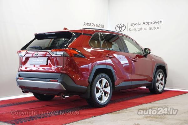 Toyota RAV4 2021 Tartu, ar dzinēja tilpumu 2.50 L un nobraukumu 62 tūkst. km par 27990 €, foto 2 vietnē AUTOMOTO.COM.LV
