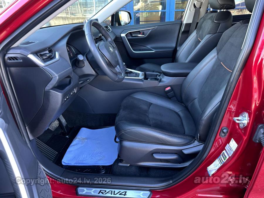 Toyota RAV4 2021 Tallina, ar dzinēja tilpumu 2.00 L un nobraukumu 46 tūkst. km par 25990 €, foto 12 vietnē AUTOMOTO.COM.LV