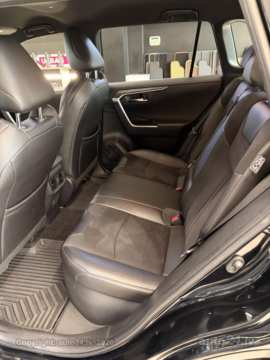 Toyota RAV4 2021 Tallina, ar dzinēja tilpumu 2.50 L un nobraukumu 95 tūkst. km par 31300 €, foto 10 vietnē AUTOMOTO.COM.LV