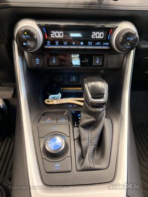Toyota RAV4 2021 Tallina, ar dzinēja tilpumu 2.50 L un nobraukumu 95 tūkst. km par 31300 €, foto 12 vietnē AUTOMOTO.COM.LV
