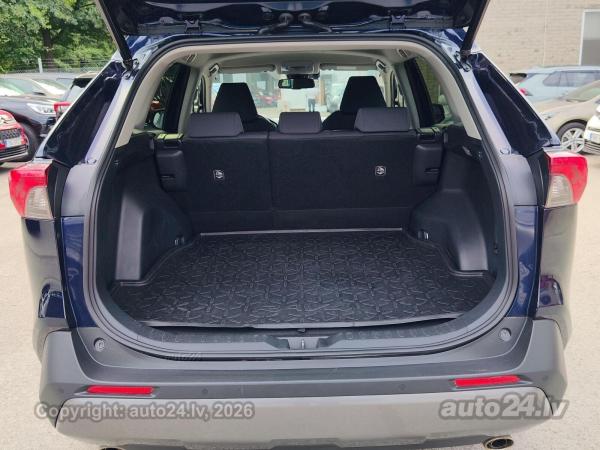 Toyota RAV4 2021 Tallina, ar dzinēja tilpumu 1.99 L un nobraukumu 132 tūkst. km par 23995 €, foto 10 vietnē AUTOMOTO.COM.LV