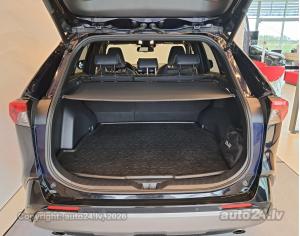 Toyota RAV4 2023 Narva, ar dzinēja tilpumu 2.49 L un nobraukumu 41 tūkst. km par 35900 €, foto 8 vietnē AUTOMOTO.COM.LV
