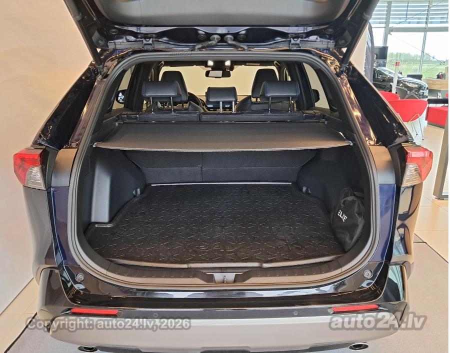 Toyota RAV4 2023 Narva, ar dzinēja tilpumu 2.49 L un nobraukumu 41 tūkst. km par 35900 €, foto 8 vietnē AUTOMOTO.COM.LV