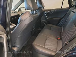 Toyota RAV4 2023 Narva, ar dzinēja tilpumu 2.49 L un nobraukumu 41 tūkst. km par 35900 €, foto 13 vietnē AUTOMOTO.COM.LV