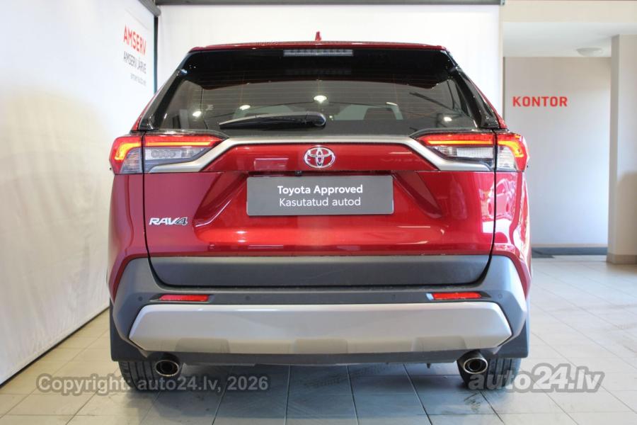 Toyota RAV4 2023 in Tallinn, with an engine capacity of 2.00 L and mileage of 50 thousand km for 29990 €, photo 5 on AUTOMOTO.COM.LV