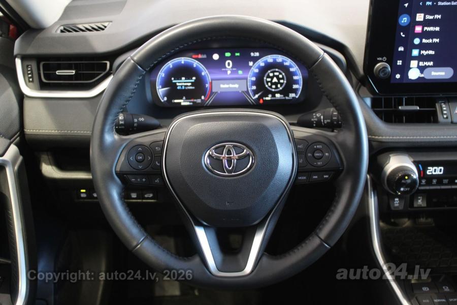 Toyota RAV4 2023 in Tallinn, with an engine capacity of 2.00 L and mileage of 50 thousand km for 29990 €, photo 13 on AUTOMOTO.COM.LV