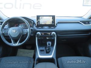 Toyota RAV4 2023 Tallina, ar dzinēja tilpumu 2.00 L un nobraukumu 47 tūkst. km par 28900 €, foto 4 vietnē AUTOMOTO.COM.LV