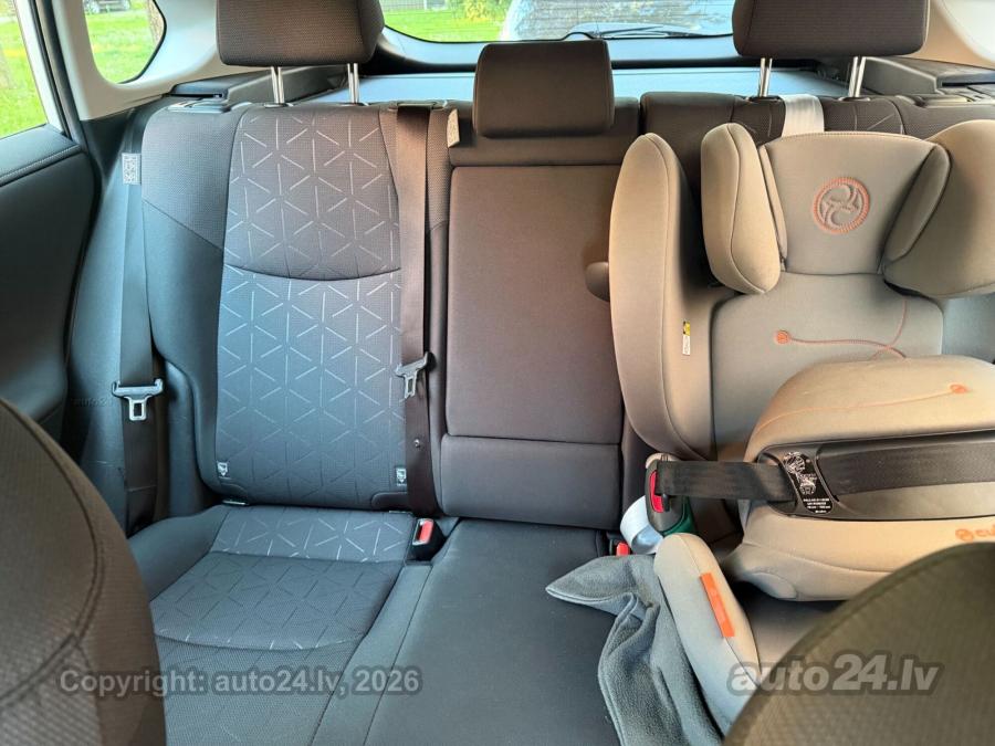 Тойота РАВ 4 2023 в Таллин, объемом двигателя 2.50 л и пробегом 44 тыс. км за 31500 €, фото 9 на AUTOMOTO.COM.LV