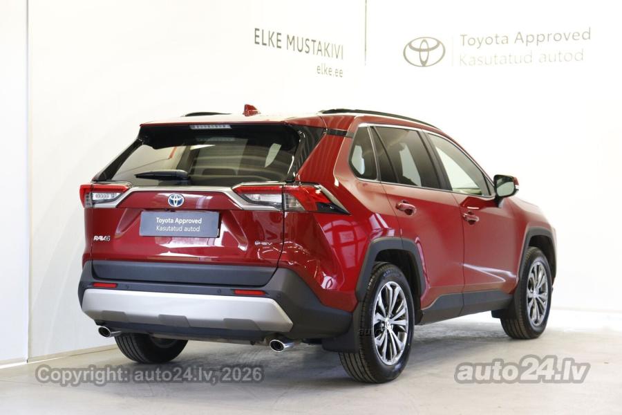 Toyota RAV4 2025 in Tallinn, with an engine capacity of 2.49 L and mileage of 10 thousand km for 38900 €, photo 3 on AUTOMOTO.COM.LV