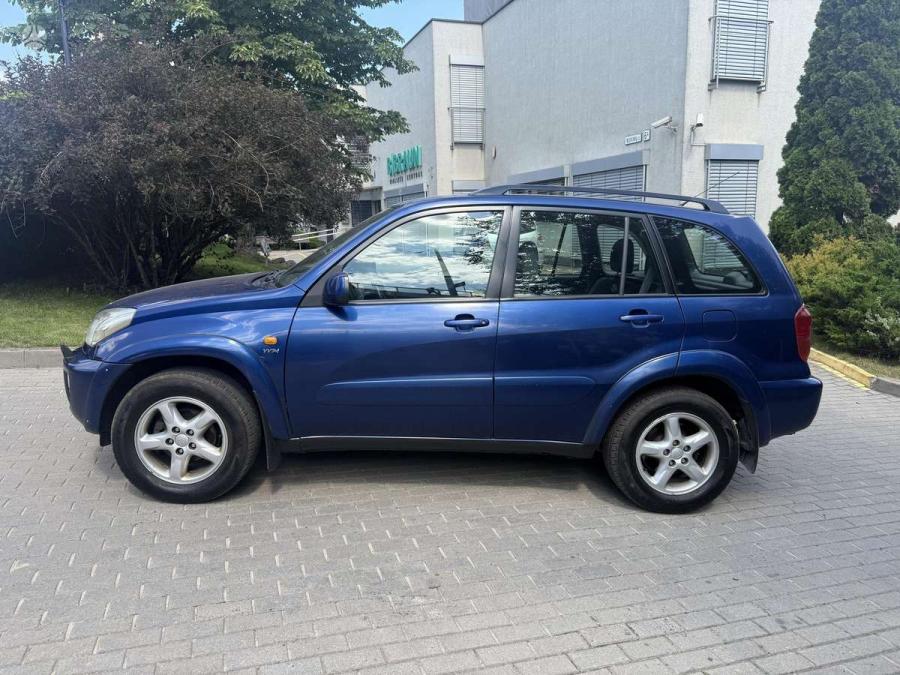 Violets Toyota RAV4 2002 Viļņa, ar dzinēja tilpumu 2.00 L un nobraukumu 200 tūkst. km par 2300 €, foto 6 vietnē AUTOMOTO.COM.LV