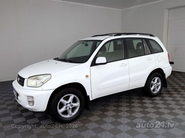Balts Toyota RAV4 2002 Tallina, ar dzinēja tilpumu 2.00 L un nobraukumu 287 tūkst. km par 1699 €, foto 2 vietnē AUTOMOTO.COM.LV