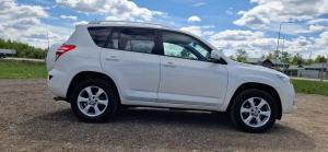Balts Toyota RAV4 2008 Daugavpils, ar dzinēja tilpumu 2.20 L un nobraukumu 222 tūkst. km par 5750 €, foto 7 vietnē AUTOMOTO.COM.LV