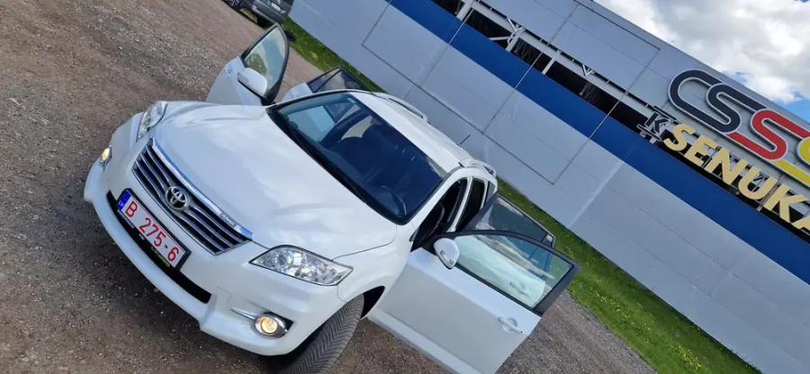 Balts Toyota RAV4 2008 Daugavpils, ar dzinēja tilpumu 2.20 L un nobraukumu 222 tūkst. km par 5750 €, foto 31 vietnē AUTOMOTO.COM.LV