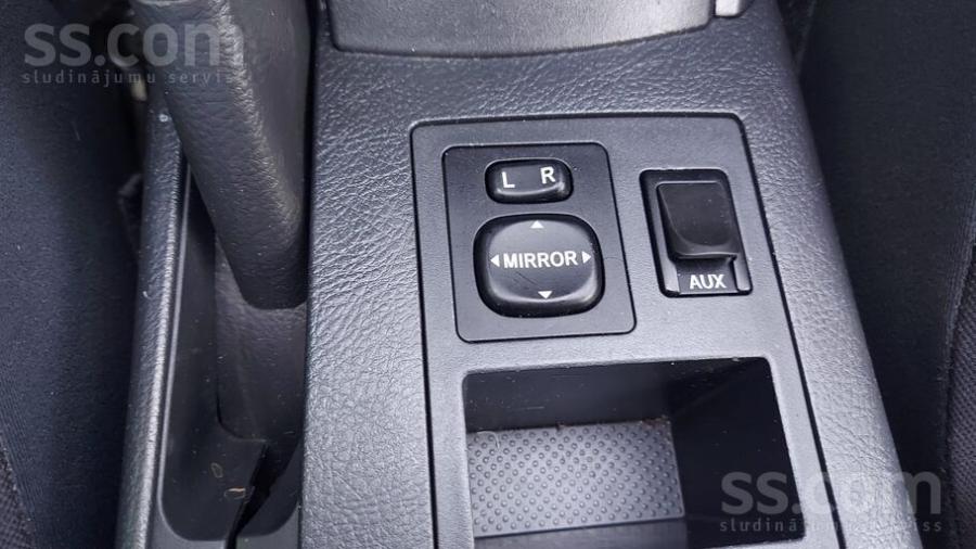 Balts Toyota RAV4 2009 Daugavpils, ar dzinēja tilpumu 2.20 L un nobraukumu 0 tūkst. km par 5350 €, foto 20 vietnē AUTOMOTO.COM.LV