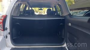 Balts Toyota RAV4 2009 Daugavpils, ar dzinēja tilpumu 2.20 L un nobraukumu 0 tūkst. km par 5350 €, foto 24 vietnē AUTOMOTO.COM.LV