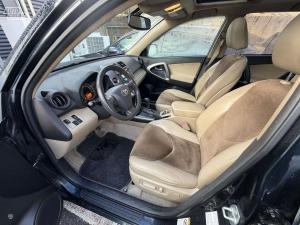 Balts Toyota RAV4 2010 Viļņa, ar dzinēja tilpumu 0.00 L un nobraukumu 122 tūkst. km par 8950 €, foto 8 vietnē AUTOMOTO.COM.LV