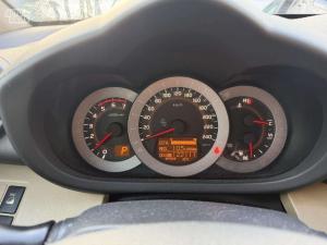 Balts Toyota RAV4 2010 Viļņa, ar dzinēja tilpumu 0.00 L un nobraukumu 122 tūkst. km par 8950 €, foto 27 vietnē AUTOMOTO.COM.LV