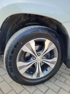 Balts Toyota RAV4 2010 Šauļi, ar dzinēja tilpumu 2.20 L un nobraukumu 290 tūkst. km par 5750 €, foto 28 vietnē AUTOMOTO.COM.LV