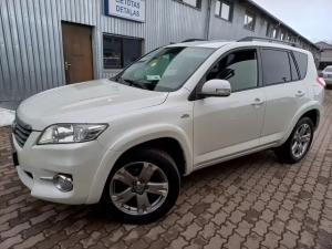 Balts Toyota RAV4 2011 Rīga, ar dzinēja tilpumu 2.20 L un nobraukumu 220 tūkst. km par 8400 €, foto 7 vietnē AUTOMOTO.COM.LV