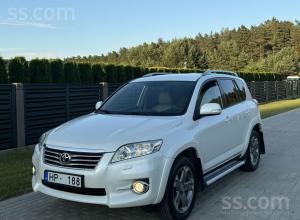 White Toyota RAV4 2011 in Riga, with an engine capacity of 2.20 L and mileage of 0 thousand km for 4950 €, photo  on AUTOMOTO.COM.LV