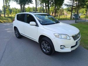 Balts Toyota RAV4 2011 Tauragė, ar dzinēja tilpumu 2.23 L un nobraukumu 230 tūkst. km par 7200 €, foto 4 vietnē AUTOMOTO.COM.LV