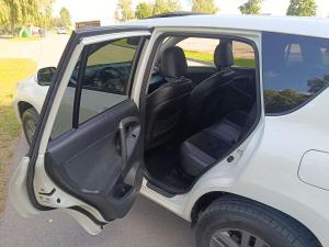 Balts Toyota RAV4 2011 Tauragė, ar dzinēja tilpumu 2.23 L un nobraukumu 230 tūkst. km par 7200 €, foto 25 vietnē AUTOMOTO.COM.LV