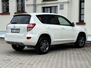 Balts Toyota RAV4 2012 Jelgava, ar dzinēja tilpumu 2.20 L un nobraukumu 190 tūkst. km par 3000 €, foto 7 vietnē AUTOMOTO.COM.LV