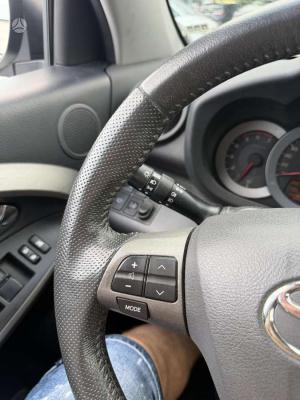 Balts Toyota RAV4 2012 Utena, ar dzinēja tilpumu 2.23 L un nobraukumu 278 tūkst. km par 6290 €, foto 14 vietnē AUTOMOTO.COM.LV
