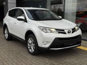 Balts Toyota RAV4 2013 Viļņa, ar dzinēja tilpumu 2.20 L un nobraukumu 190 tūkst. km par 12999 €, foto 7 vietnē AUTOMOTO.COM.LV