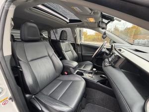 Balts Toyota RAV4 2013 Kauņa, ar dzinēja tilpumu 2.20 L un nobraukumu 240 tūkst. km par 12150 €, foto 13 vietnē AUTOMOTO.COM.LV
