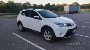 Balts Toyota RAV4 2013 Tallina, ar dzinēja tilpumu 2.20 L un nobraukumu 324 tūkst. km par 7390 €, foto 10 vietnē AUTOMOTO.COM.LV