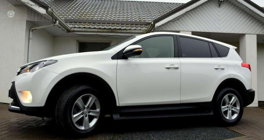 Balts Toyota RAV4 2014 Kauņa, ar dzinēja tilpumu 2.00 L un nobraukumu 225 tūkst. km par 11350 €, foto 10 vietnē AUTOMOTO.COM.LV