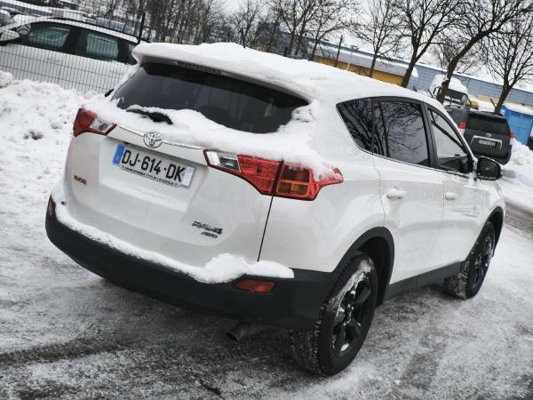 Balts Toyota RAV4 2014 Klaipėda, ar dzinēja tilpumu 0.00 L un nobraukumu 250 tūkst. km par 11999 €, foto 3 vietnē AUTOMOTO.COM.LV