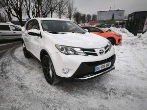 White Toyota RAV4 2014 in Klaipeda, with an engine capacity of 0.00 L and mileage of 250 thousand km for 11999 €, photo 6 on AUTOMOTO.COM.LV