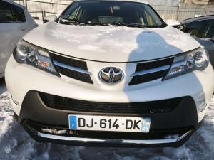 White Toyota RAV4 2014 in Klaipeda, with an engine capacity of 0.00 L and mileage of 250 thousand km for 11999 €, photo 17 on AUTOMOTO.COM.LV