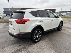 Balts Toyota RAV4 2014 Kauņa, ar dzinēja tilpumu 2.00 L un nobraukumu 165 tūkst. km par 11978 €, foto 7 vietnē AUTOMOTO.COM.LV