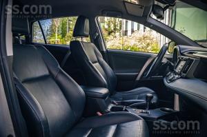 Balts Toyota RAV4 2014 Rīga, ar dzinēja tilpumu 2.00 L un nobraukumu 179 tūkst. km par 13990 €, foto 8 vietnē AUTOMOTO.COM.LV