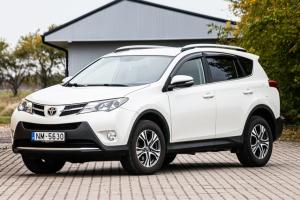 White Toyota RAV4 2014 in Riga, with an engine capacity of 2.00 L and mileage of 234 thousand km for 10900 €, photo  on AUTOMOTO.COM.LV