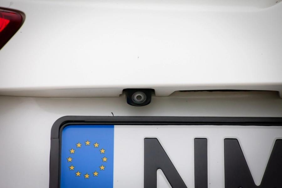 White Toyota RAV4 2014 in Riga, with an engine capacity of 2.00 L and mileage of 234 thousand km for 10900 €, photo 7 on AUTOMOTO.COM.LV