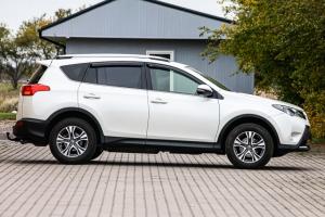 White Toyota RAV4 2014 in Riga, with an engine capacity of 2.00 L and mileage of 234 thousand km for 10900 €, photo 27 on AUTOMOTO.COM.LV