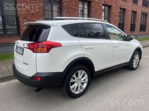 Balts Toyota RAV4 2014 Rīga, ar dzinēja tilpumu 2.00 L un nobraukumu 188 tūkst. km par 11500 €, foto 12 vietnē AUTOMOTO.COM.LV