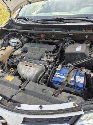 Balts Toyota RAV4 2014 Jurbarkas, ar dzinēja tilpumu 2.51 L un nobraukumu 215 tūkst. km par 12300 €, foto 13 vietnē AUTOMOTO.COM.LV