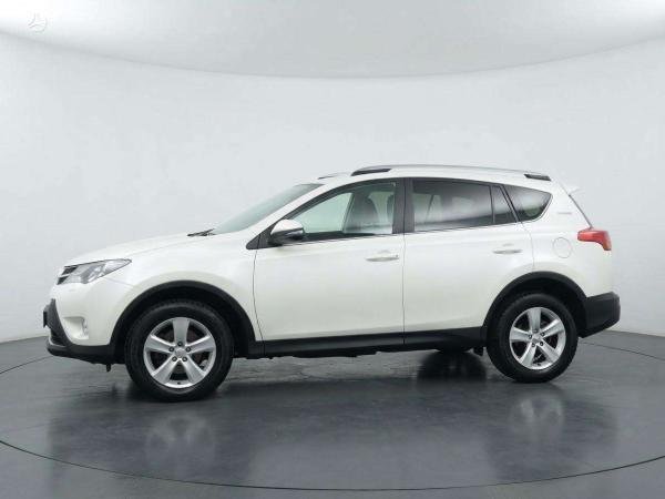 Balts Toyota RAV4 2014 Kauņa, ar dzinēja tilpumu 2.00 L un nobraukumu 233 tūkst. km par 10500 €, foto 5 vietnē AUTOMOTO.COM.LV