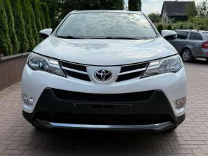 White Toyota RAV4 2014 in Utena, with an engine capacity of 2.00 L and mileage of 270 thousand km for 10350 €, photo 8 on AUTOMOTO.COM.LV