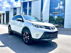 White Toyota RAV4 2014 in Kaunas, with an engine capacity of 2.23 L and mileage of 241 thousand km for 11250 €, photo 6 on AUTOMOTO.COM.LV