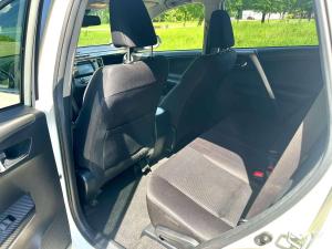 White Toyota RAV4 2014 in Kaunas, with an engine capacity of 2.23 L and mileage of 241 thousand km for 11250 €, photo 19 on AUTOMOTO.COM.LV